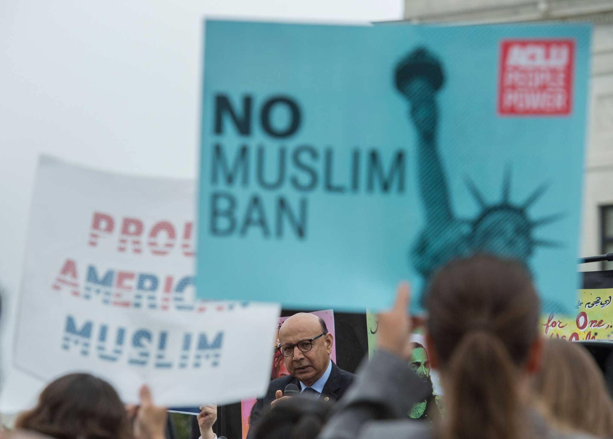 U.S. settles with immigrants denied visas under Trump’s ‘Muslim ban’