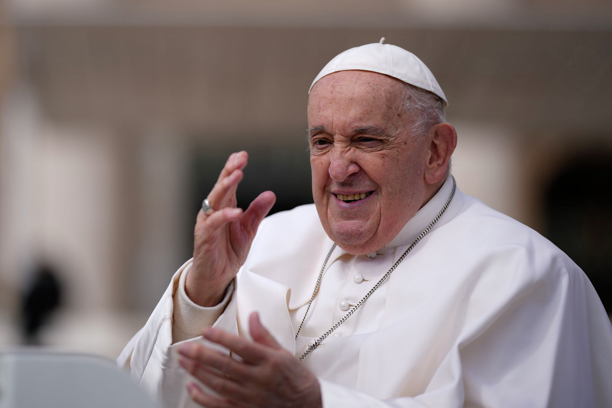 Pope condemns Ken Paxton’s bid to shut charity that aids migrants