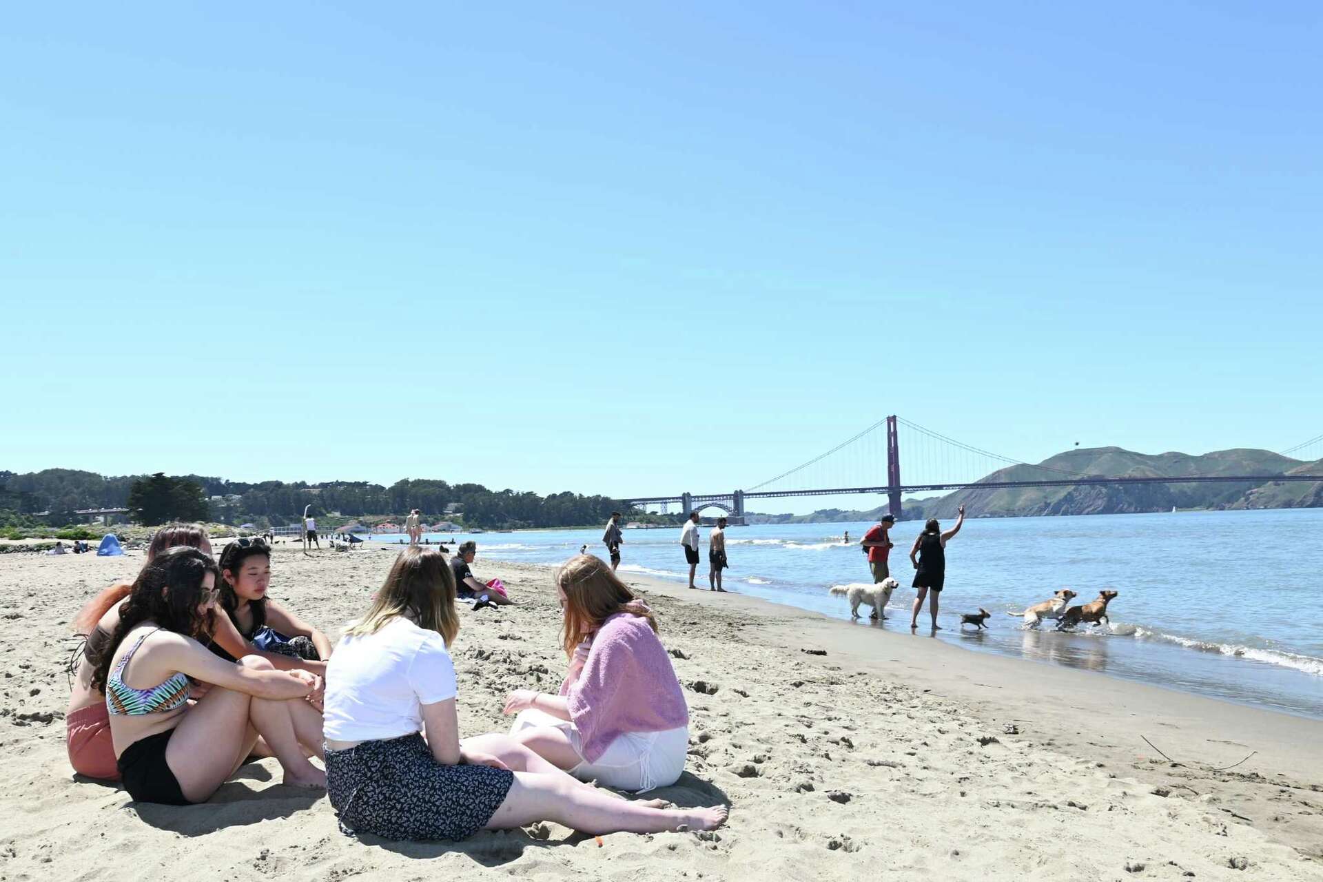 Most SPF sunscreens don’t work, study finds. Here’s what to look for