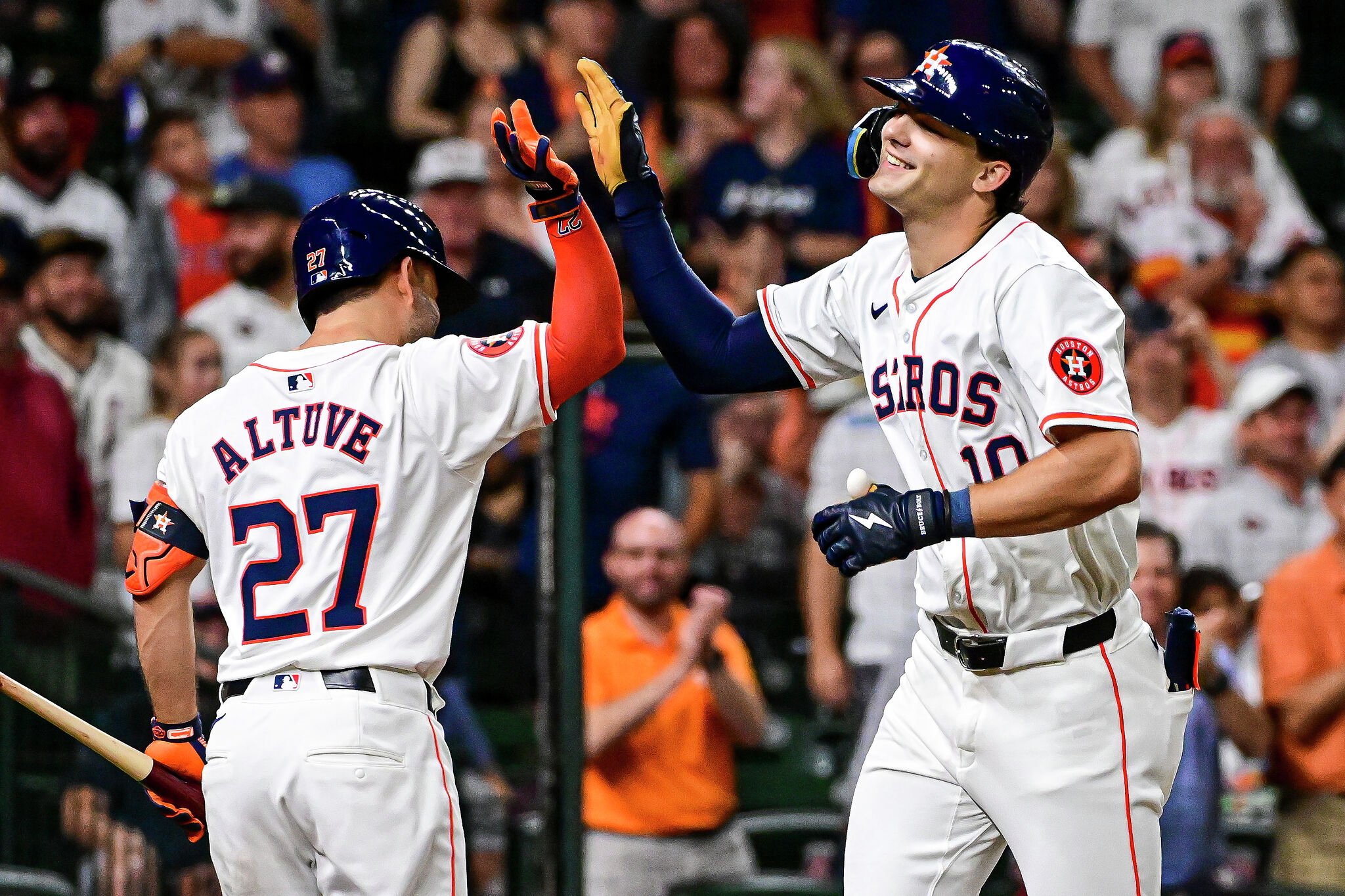 Astros' Joey Loperfido hits first MLB home run off A's
