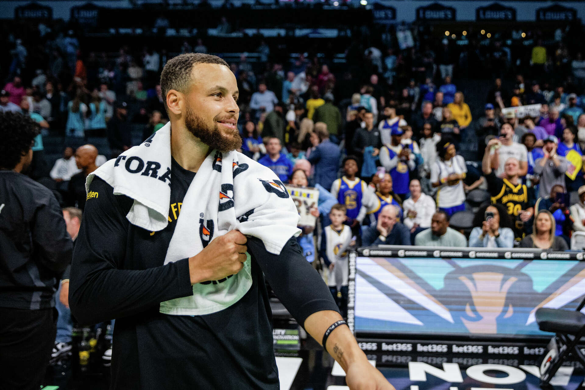 Stephen Curry bought a building in SF. Here are his plans for it