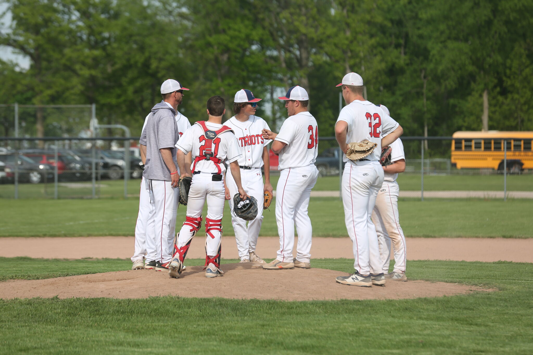 Unionville-Sebewaing area baseball and softball sweep Bad Axe