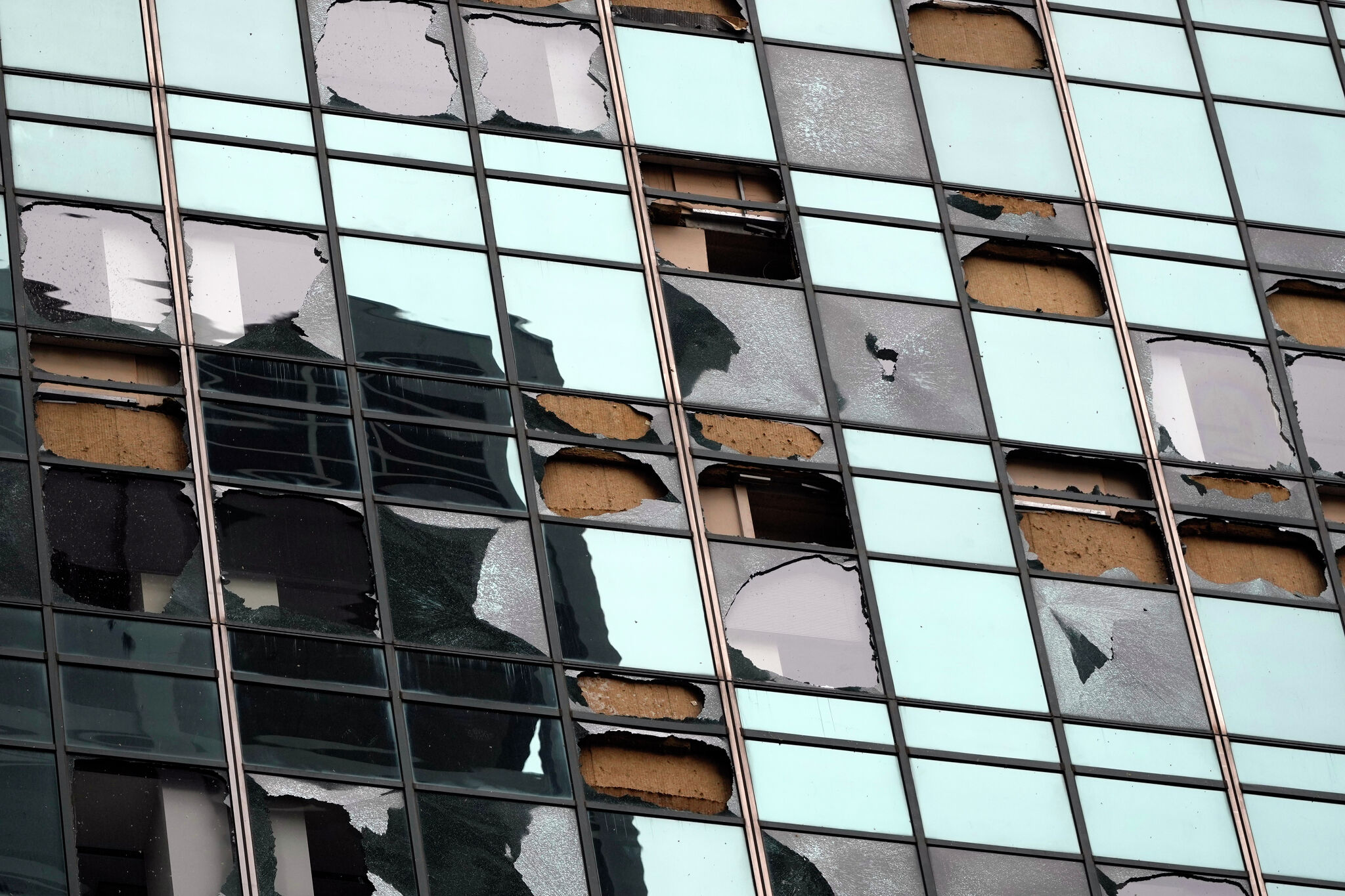 Downtown Houston has over 2,500 damaged windows after storm