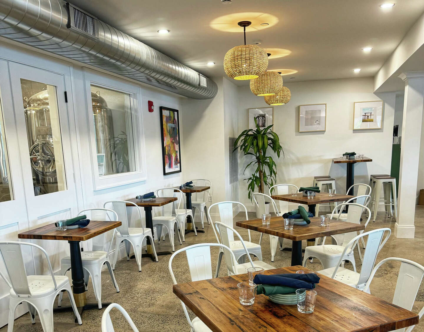 Tates, from the owners of Eli Cannon's in Middletown, opens Monday