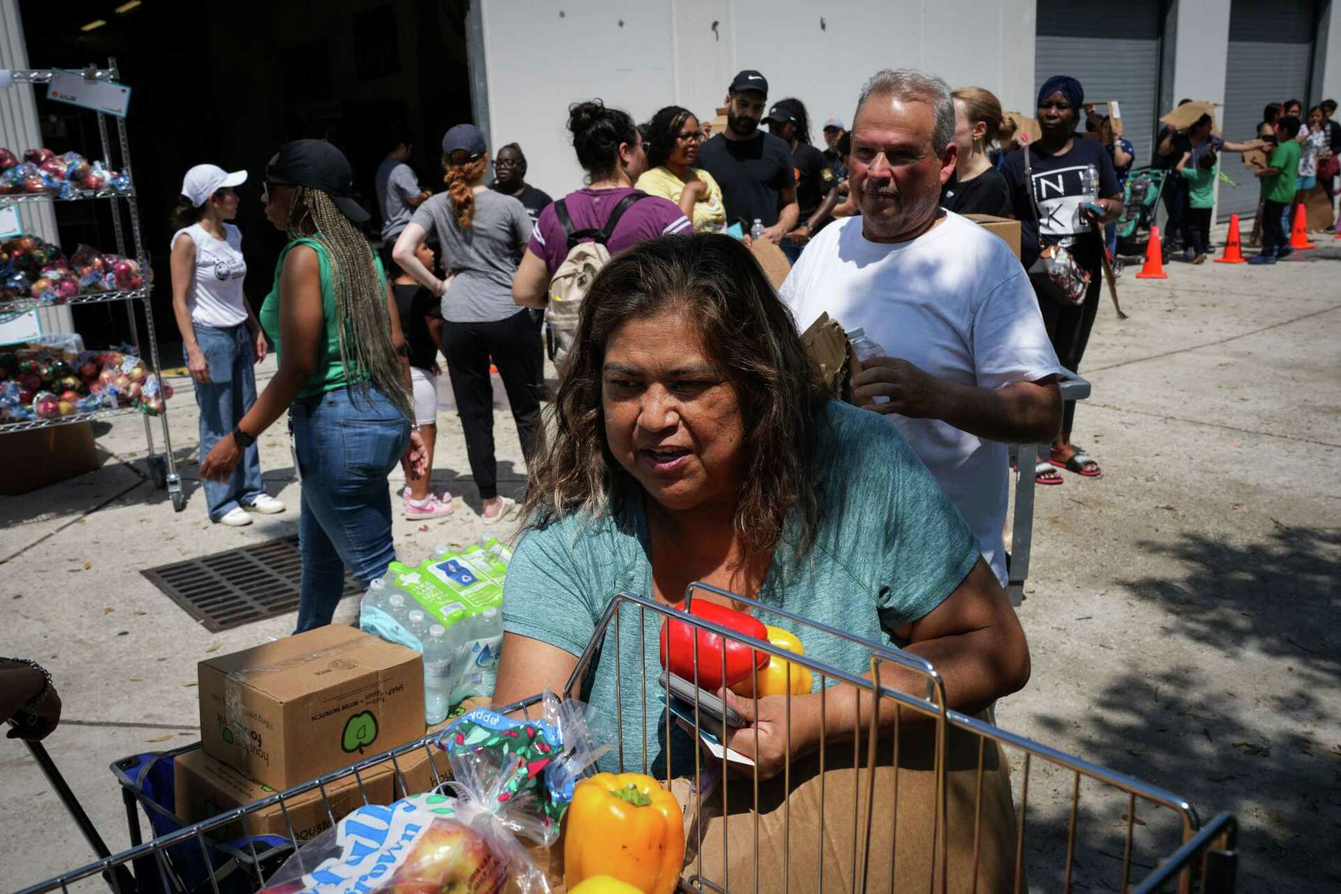 Houston was hit by a derecho event Thursday. What is a derecho?