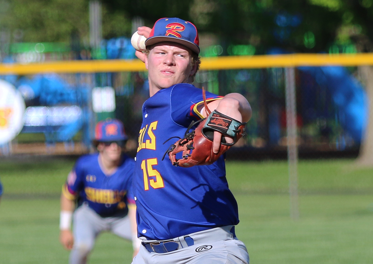 Crump's no-hitter gives Shells first regional title in 10 years