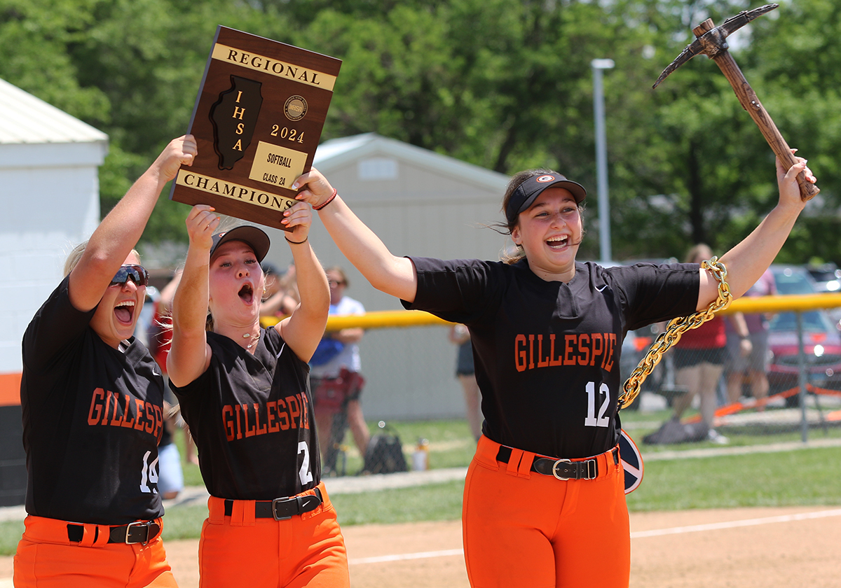 'Confident, but humble' Gillespie puts it on Staunton, 14-2