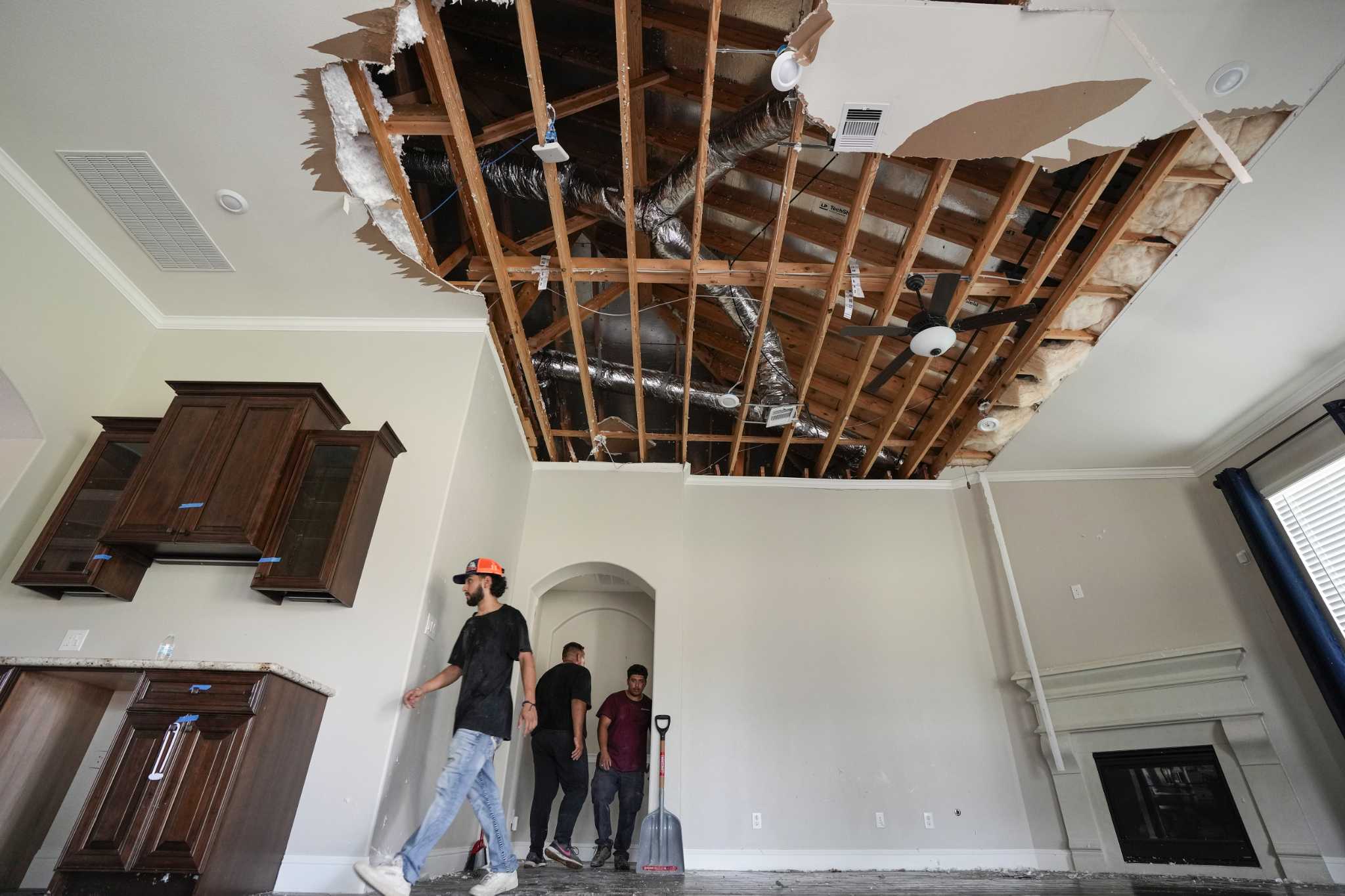 Texas home insurance premiums climb as climate risks rise
