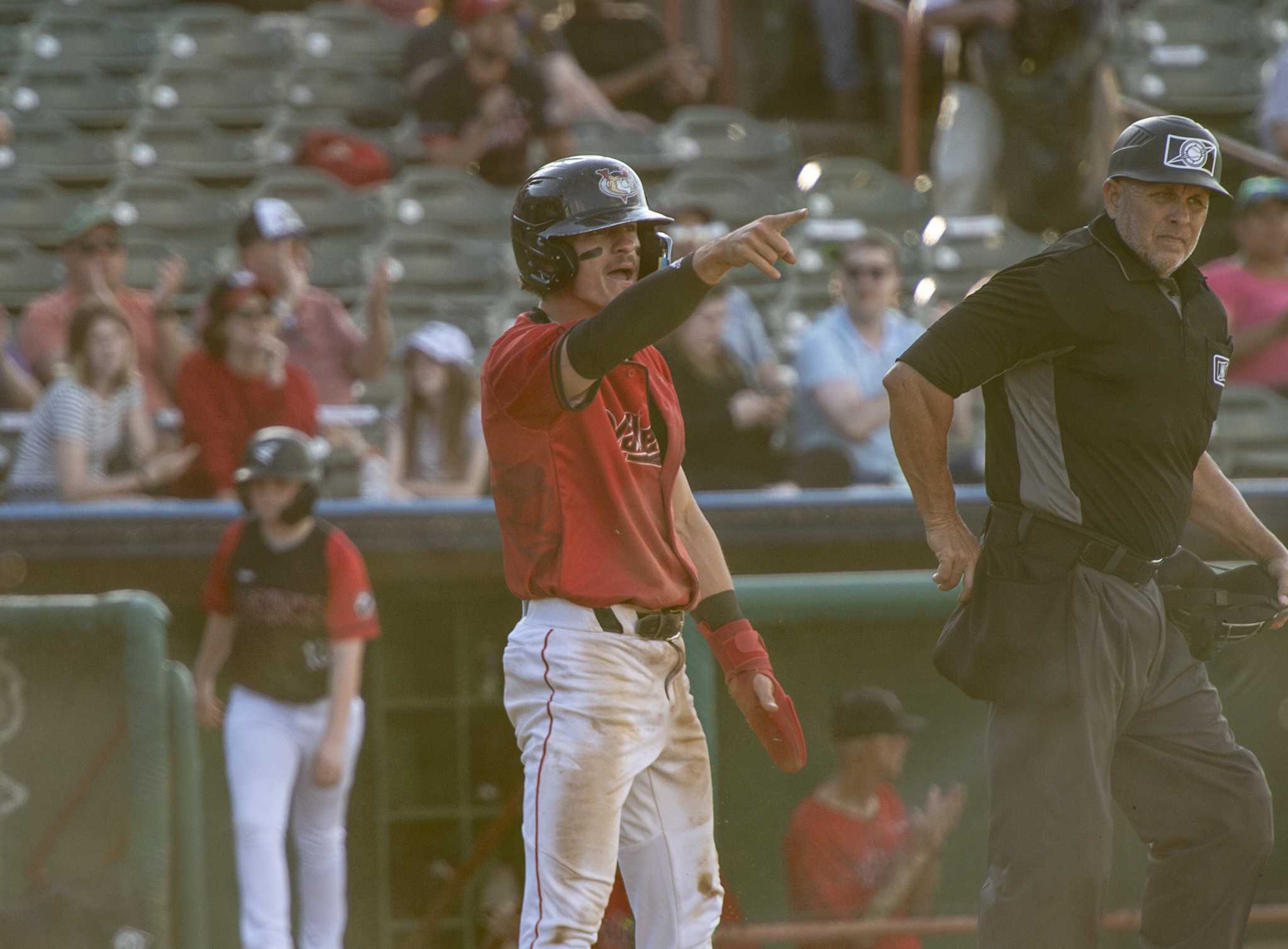 Infield single, aggressive baserunning send ValleyCats to victory