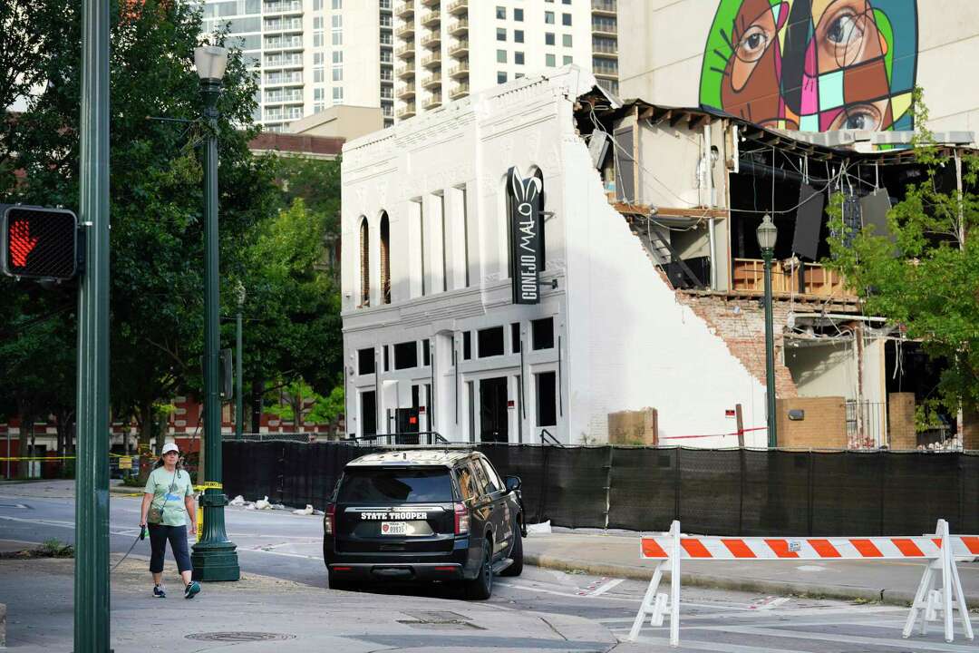 Houston derecho has left homes damaged as hurricane season nears