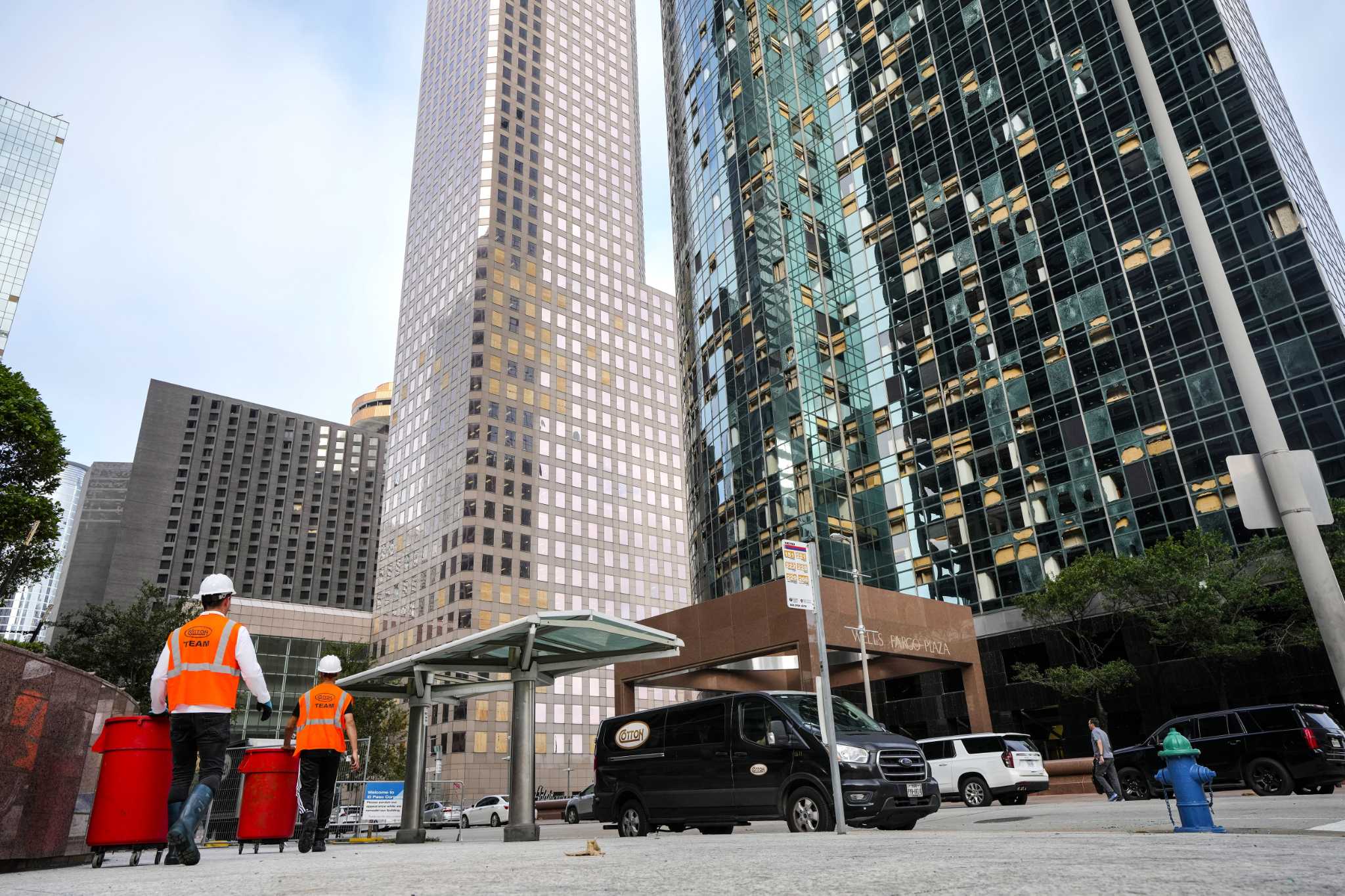 Downtown Houston road closures: Broken glass cleanup efforts continue