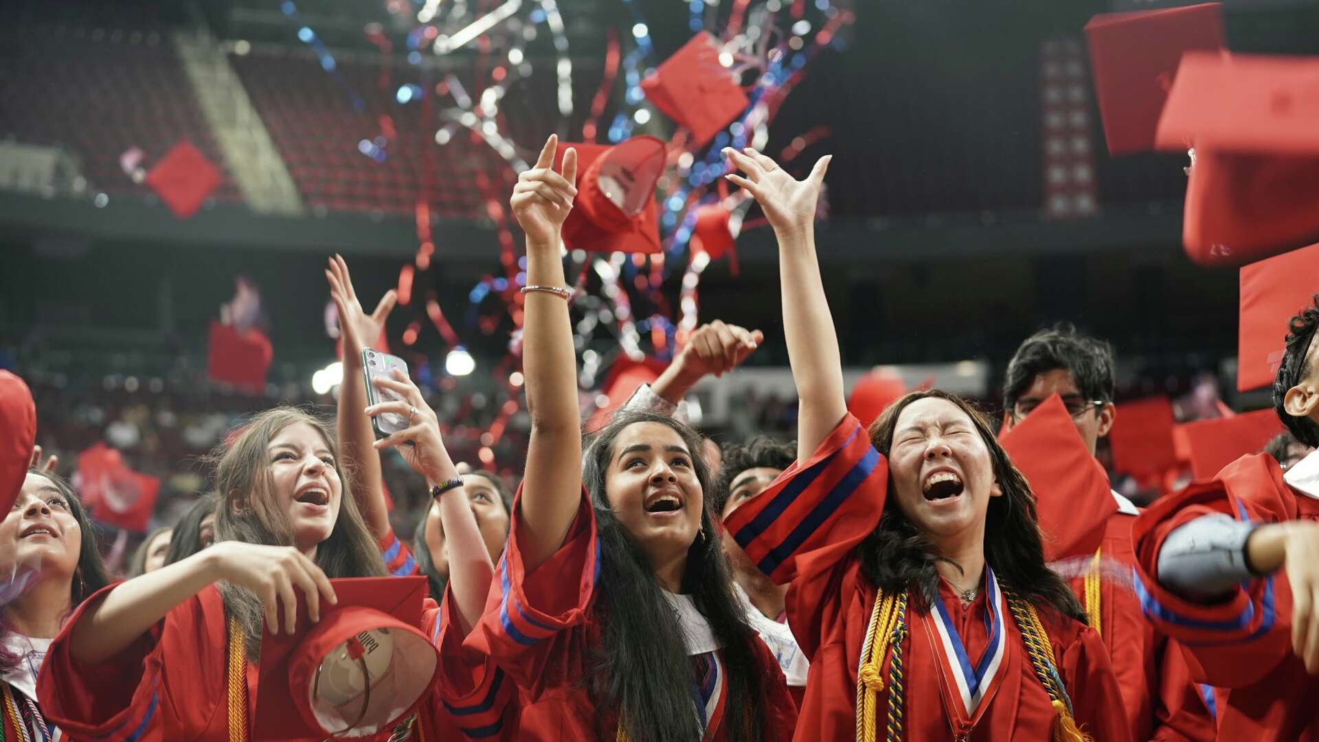 Fort Bend ISD graduation: Parking cost, bag policy, what to bring