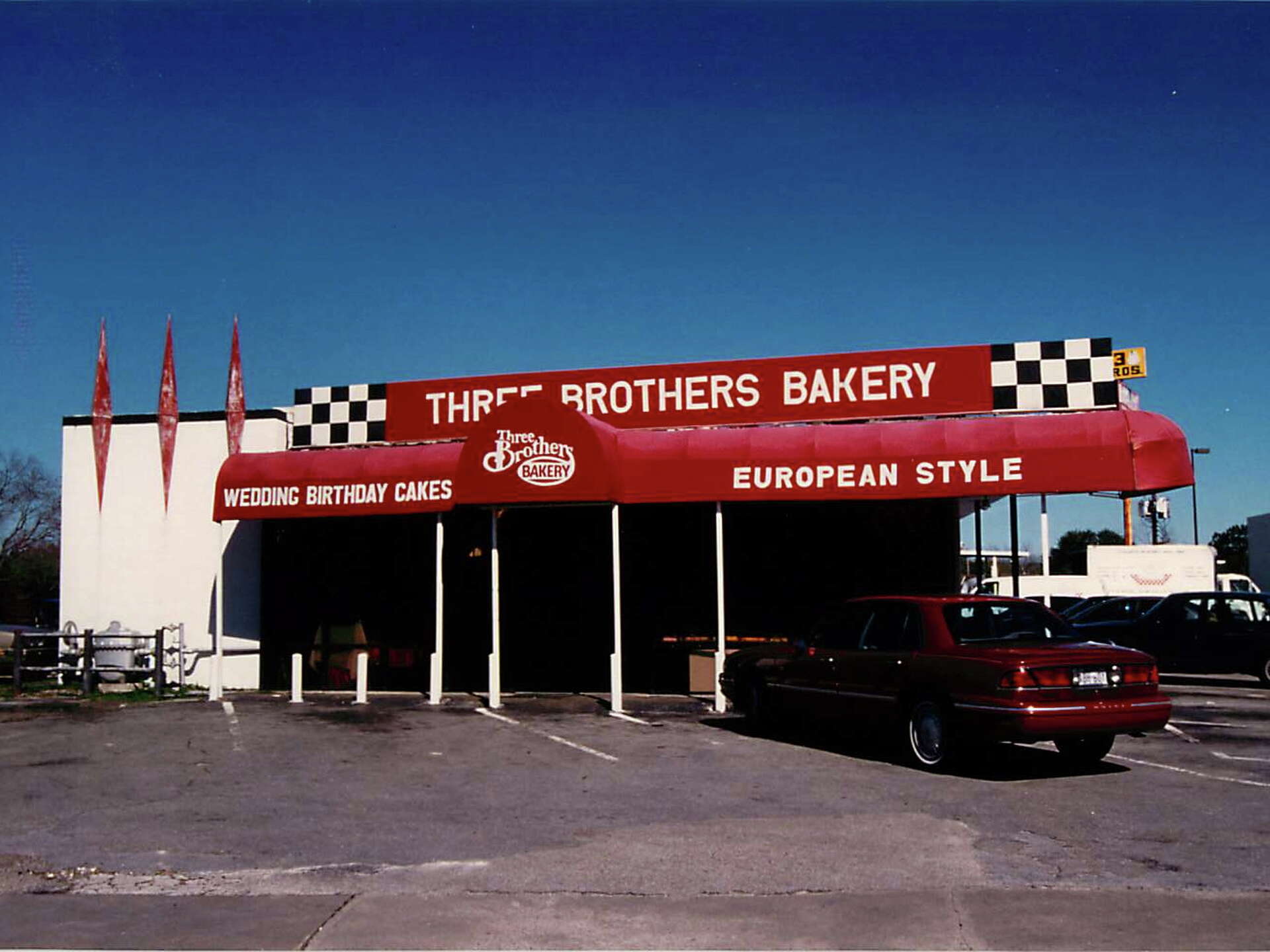 Houston bakery hit by social media 'disaster' just before holidays