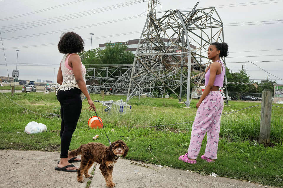 Houston residents recall moments leading up to derecho storm