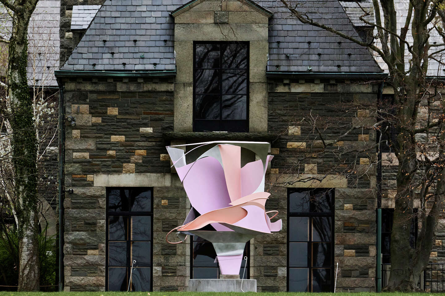 Arlene Shechet uses outdoor voice with ‘Girl Group’ at Storm King