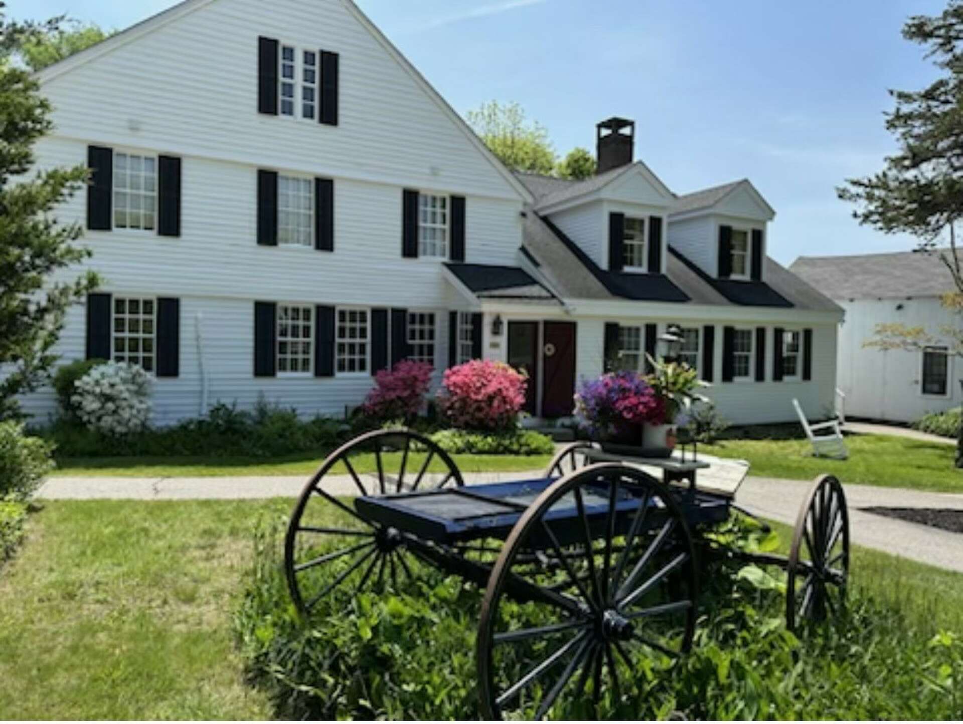 New restaurant, The Tavern at Spring Hill, opens in Storrs inn