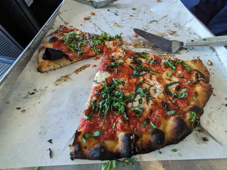 CT's pizza makers declare New Haven the 'pizza capital' of US in DC 🍕