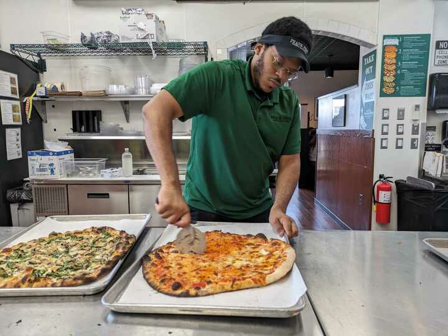 CT's pizza makers declare New Haven the 'pizza capital' of US in DC 🍕