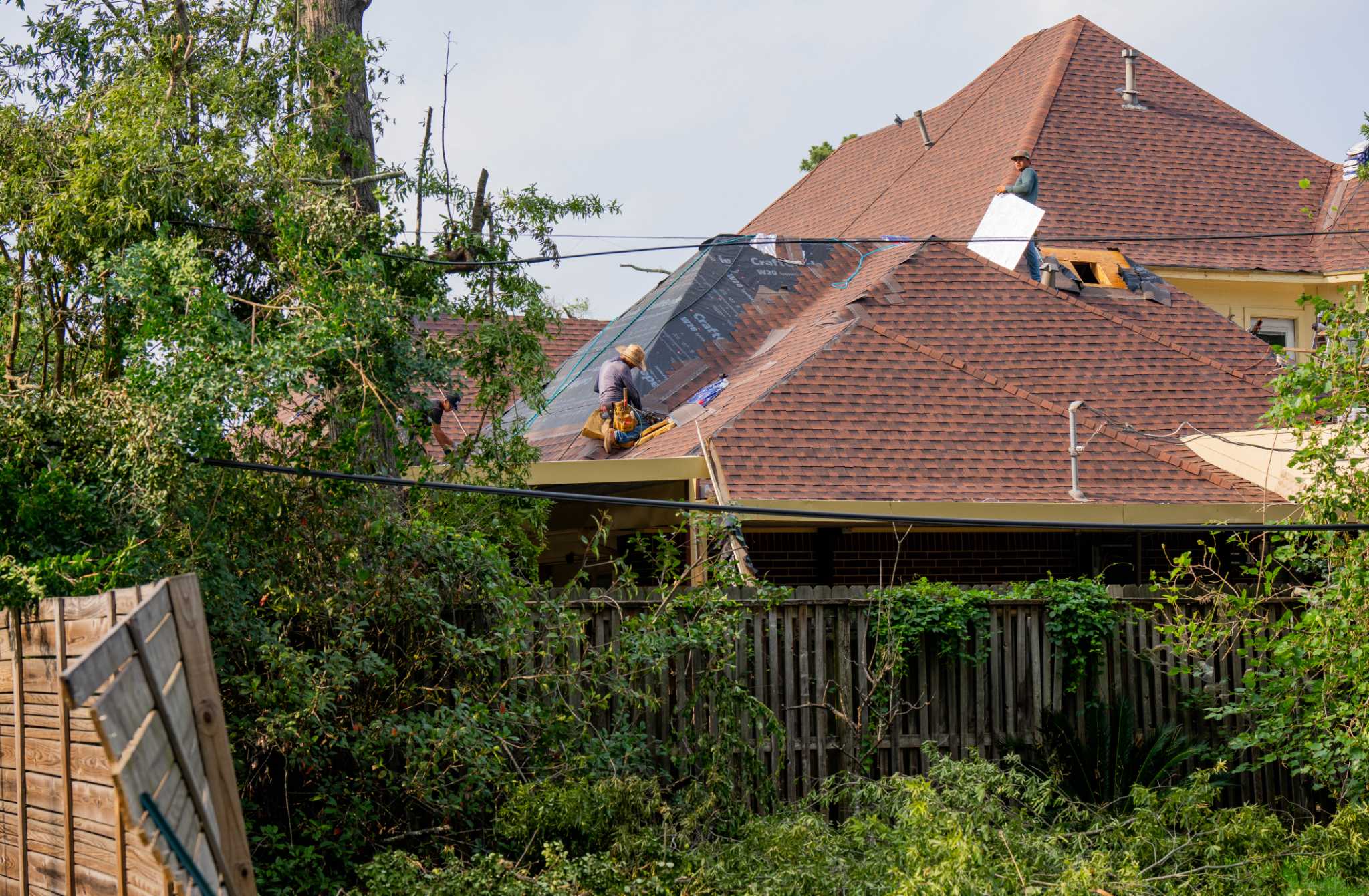 Where FEMA has set up disaster centers in Houston