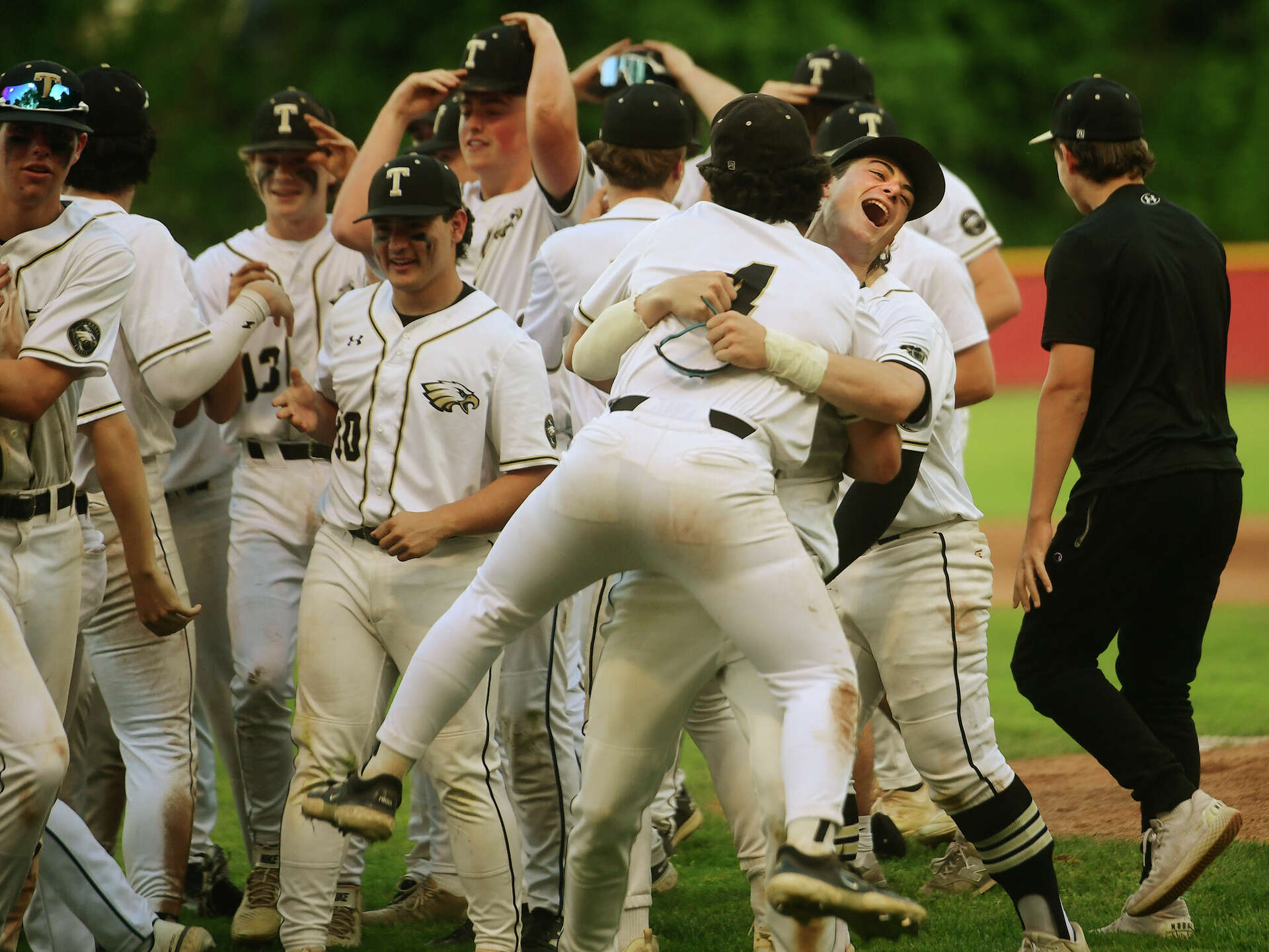 Behind Schuelke Trumbull wins first FCIAC baseball title since 2012