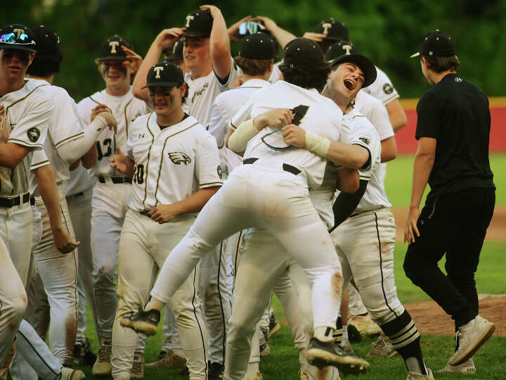 Behind Schuelke Trumbull wins first FCIAC baseball title since 2012