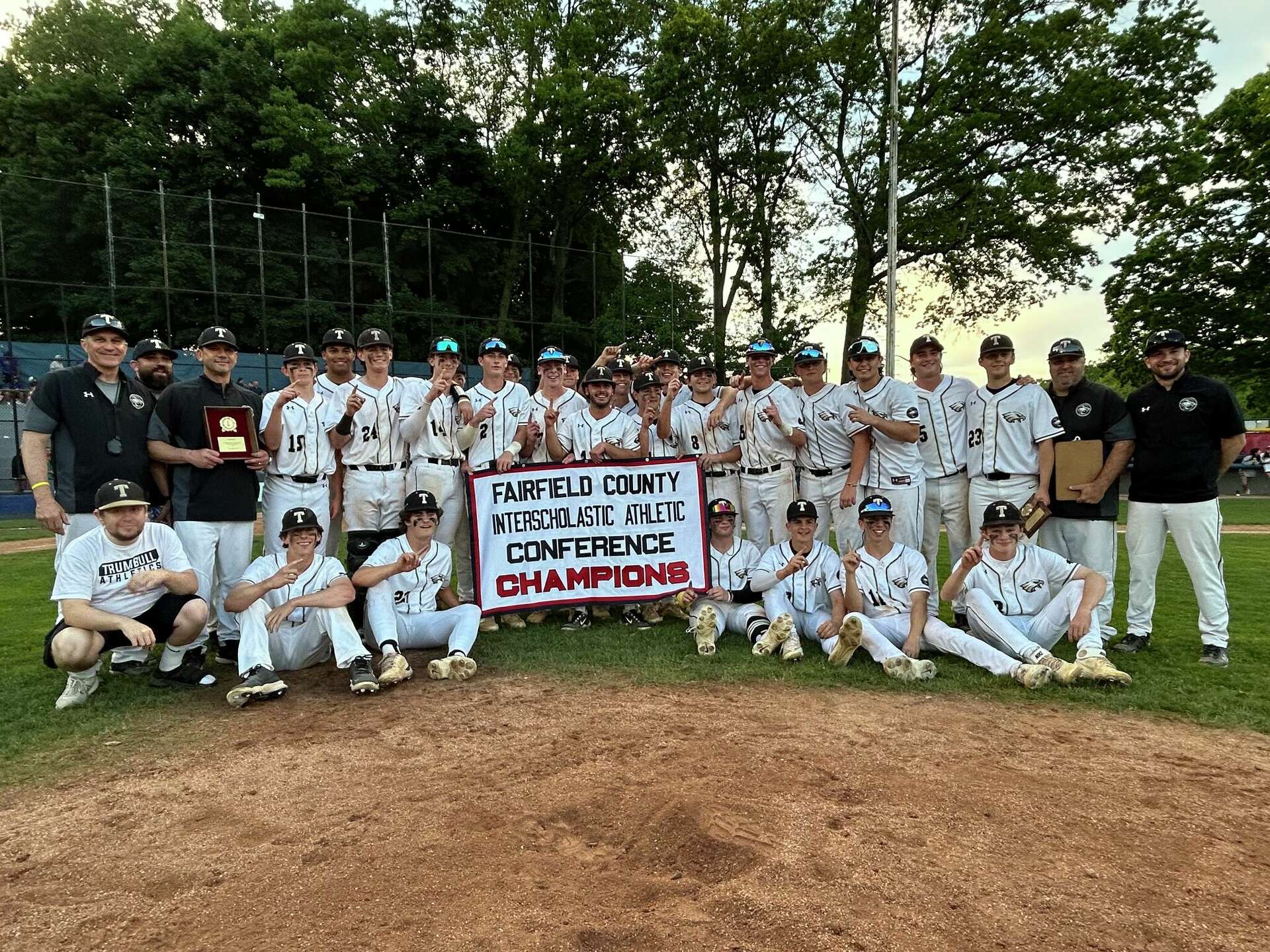 Behind Schuelke Trumbull wins first FCIAC baseball title since 2012