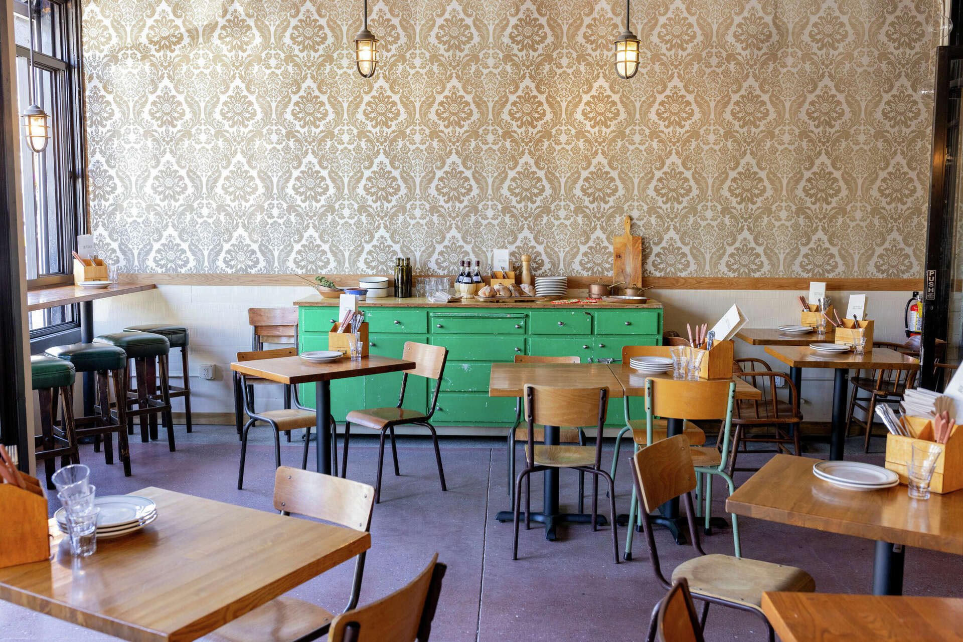 Bettola, from the owner of Montesacro Pinseria, opens in SF