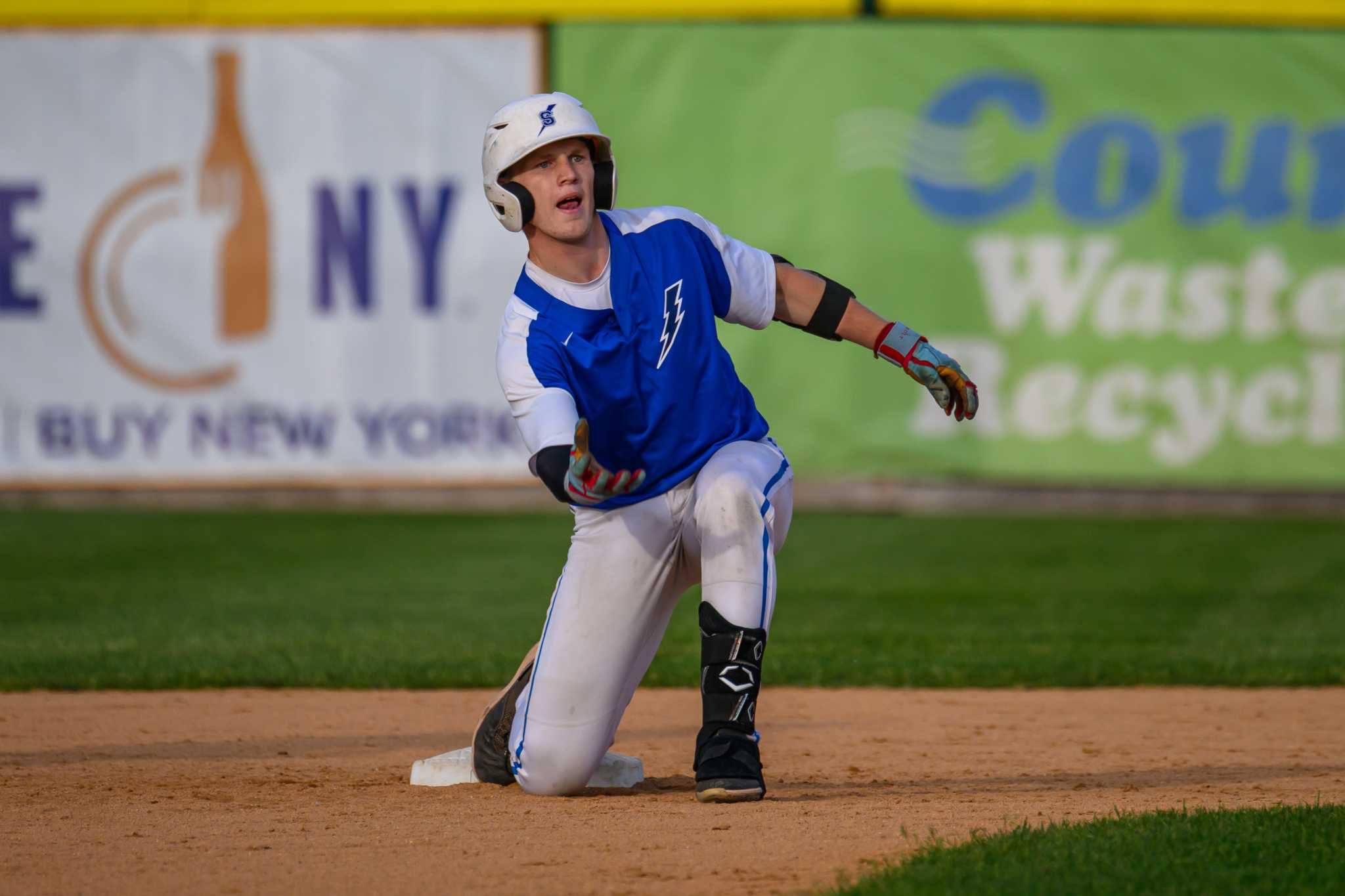 Saratoga Springs scores four times in seventh to stun Shenendehowa