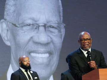 Rev. Bill Lawson's legacy celebrated at founding Houston church