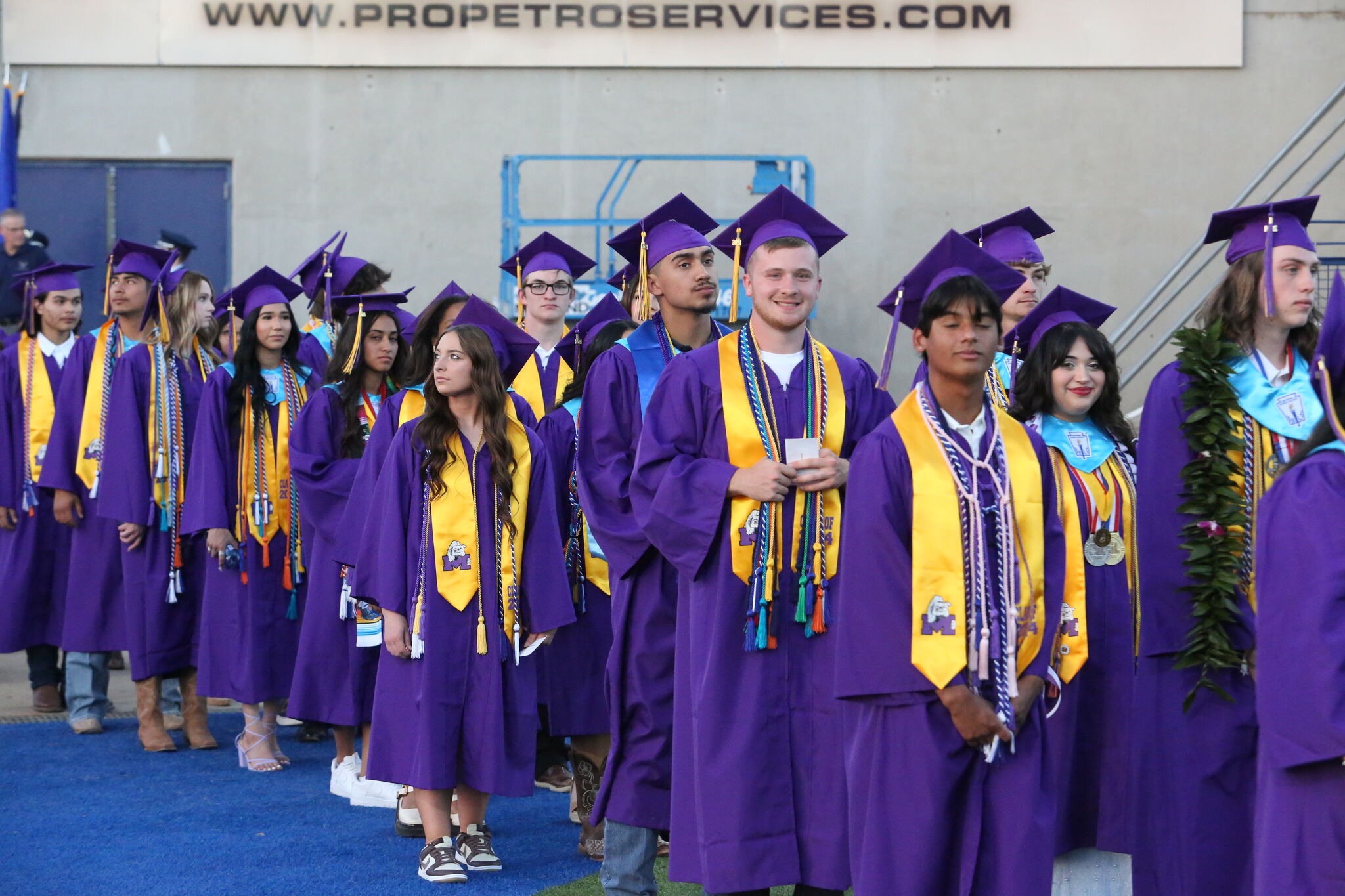 Midland High School celebrates 718 graduates in 2024