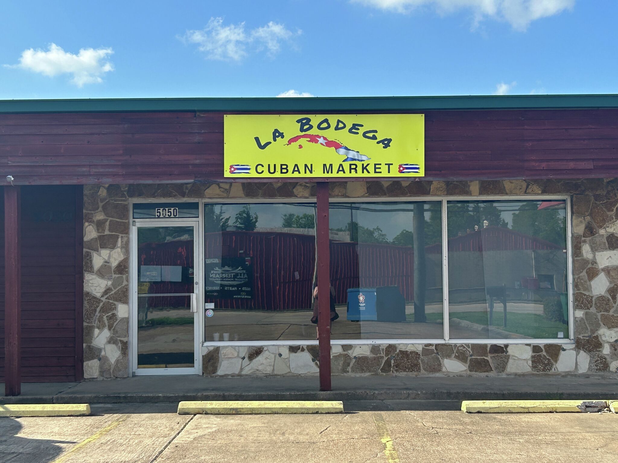 La Bodgea Cuban Market is making its way into Beaumont on College