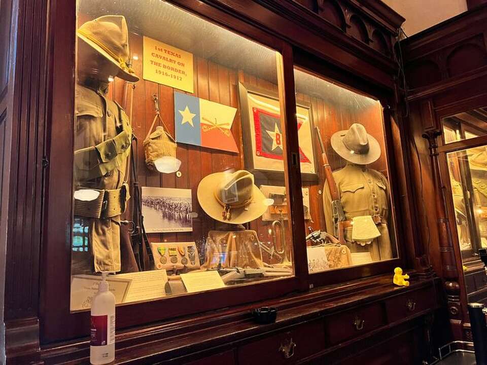 History of The Menger Hotel bar in San Antonio, explained