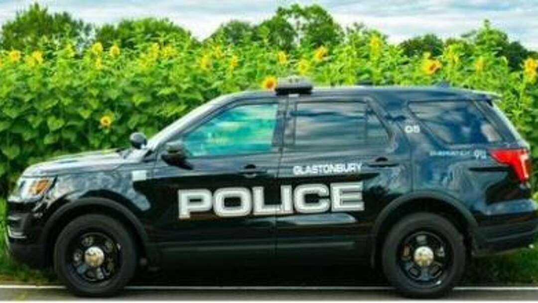 Woman killed in head-on crash on Keeney Street, Glastonbury police say