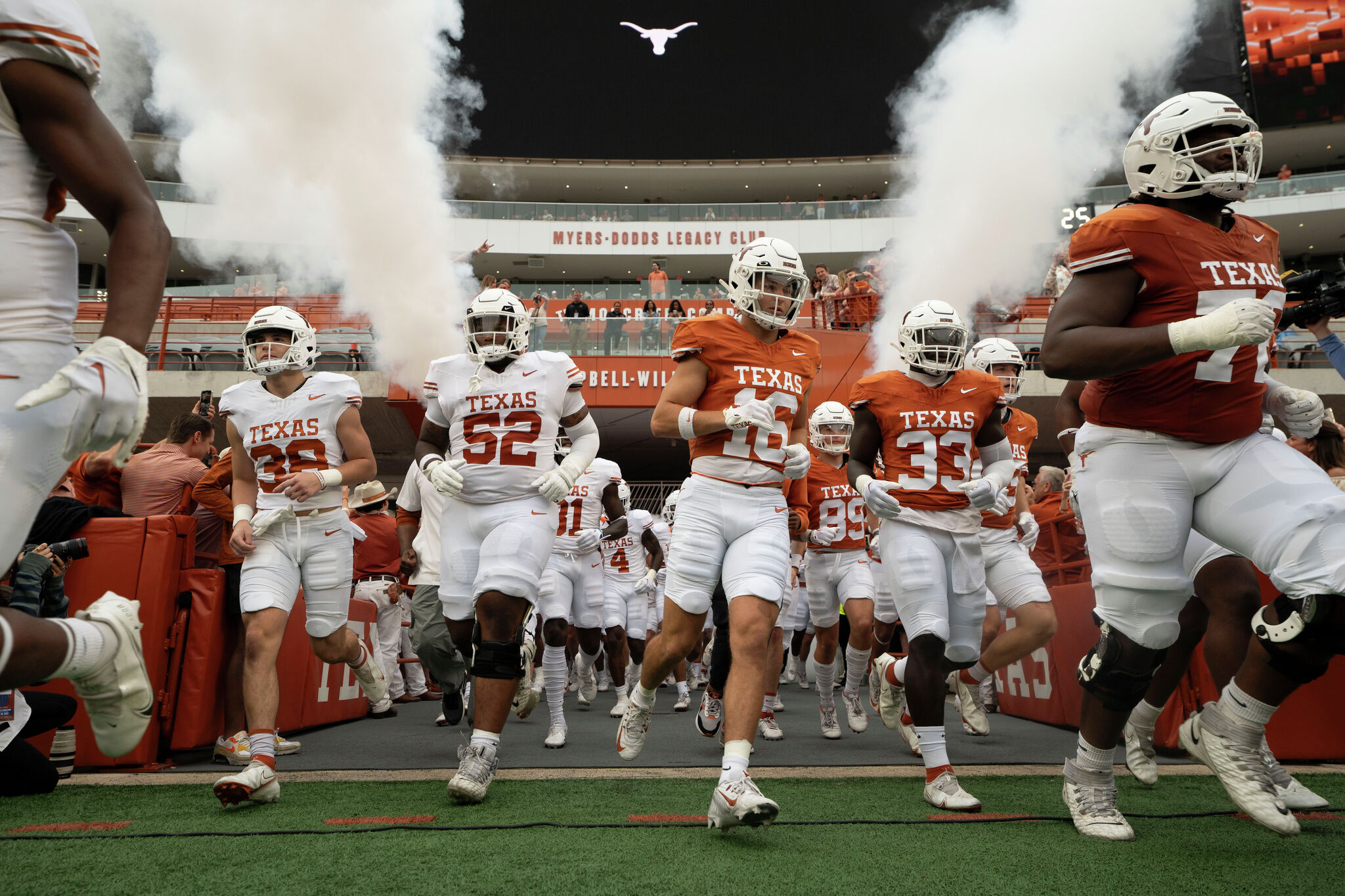 Where Texas' college football teams rank in ESPN projections
