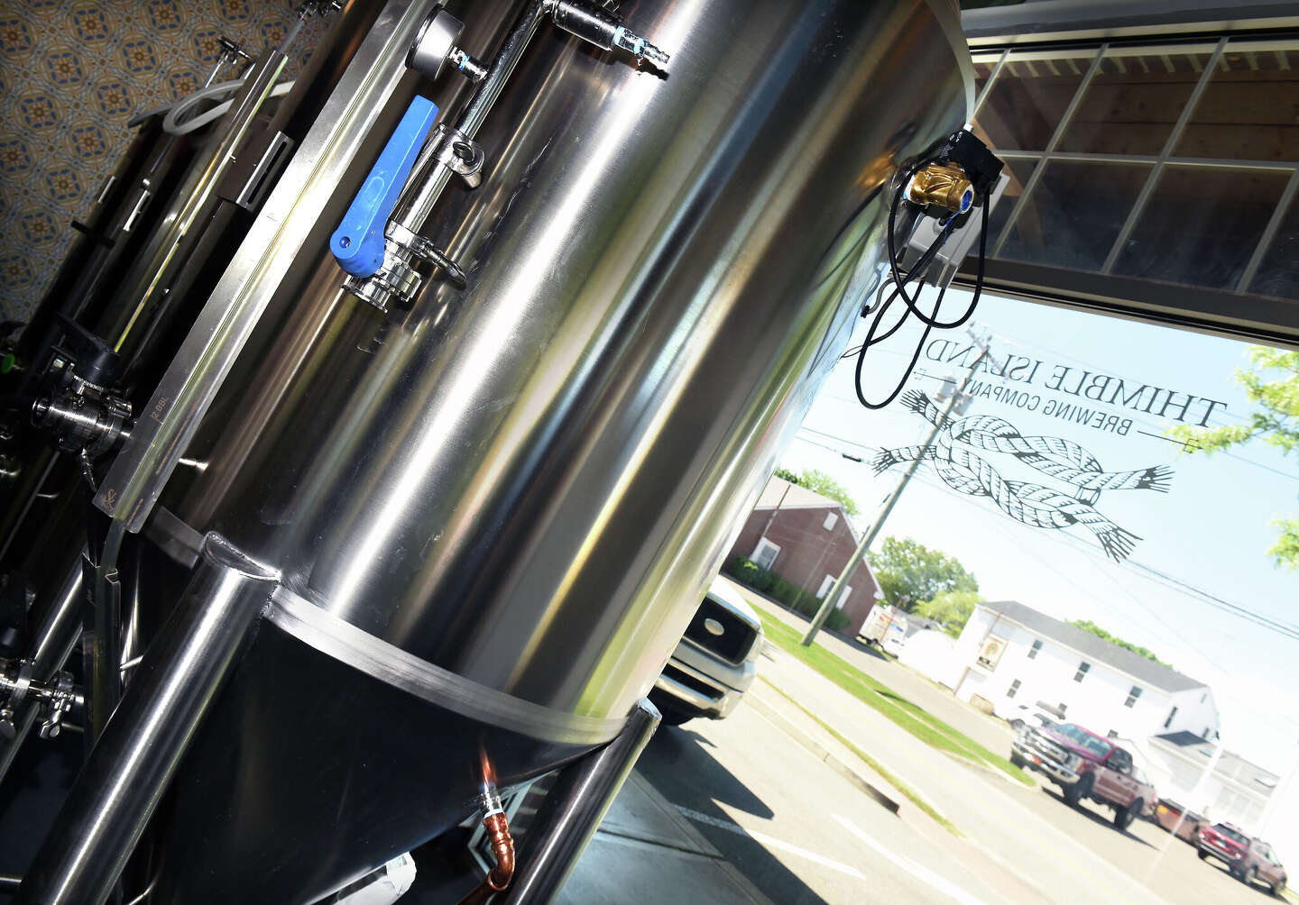 New Thimble Island Brewery and Brew Pub opens in Old Saybrook