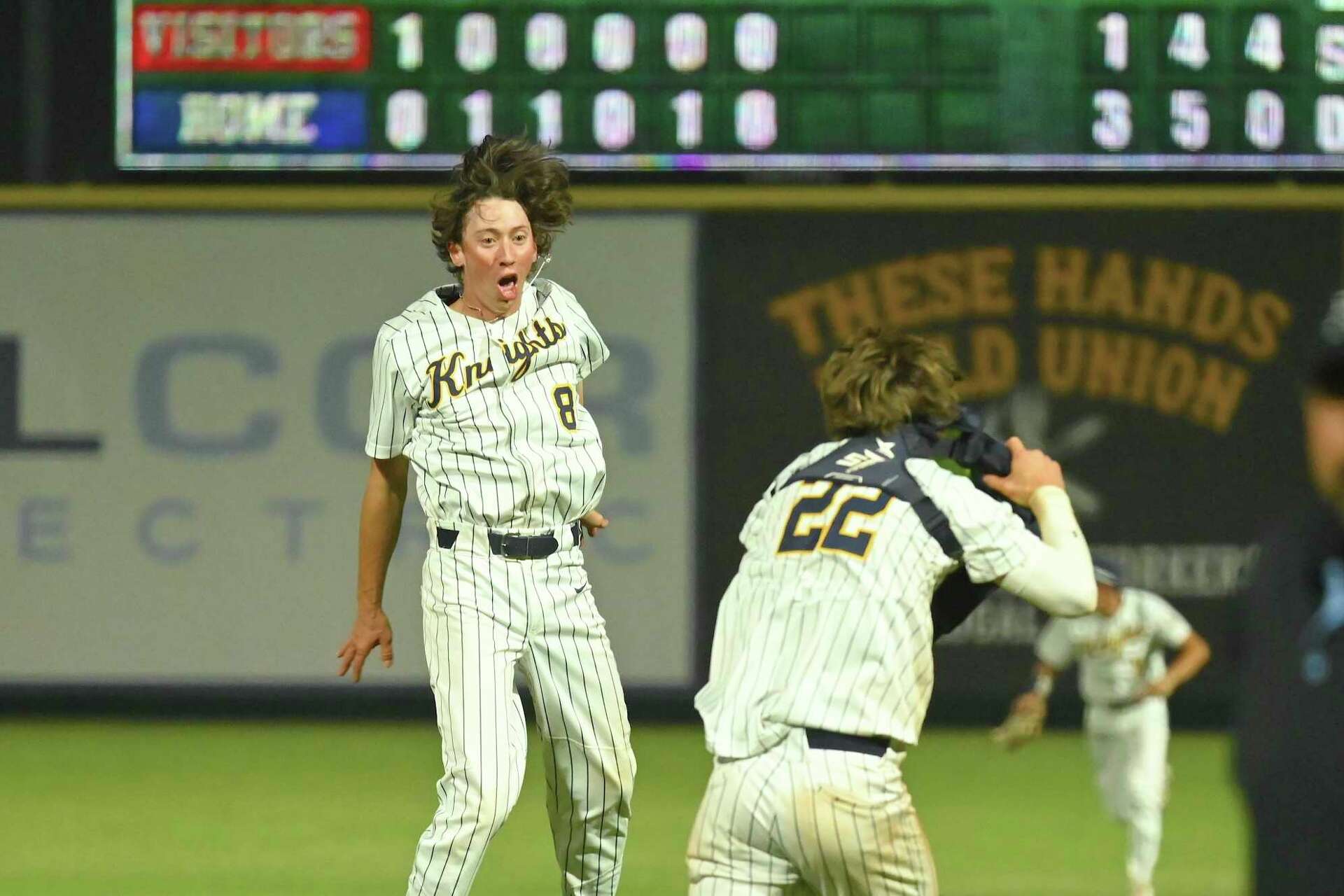Menlo earns eighth CCS baseball crown over Lincoln behind Ryan Schnell