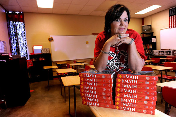 40 percent of teachers work other jobs for extra money