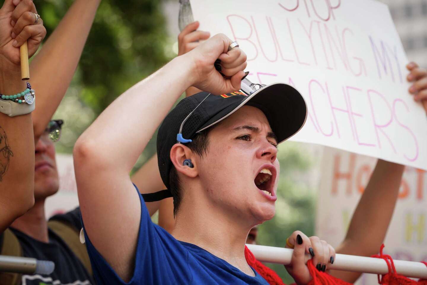 Crowds protesting Mike Miles' leadership of HISD at City Hall