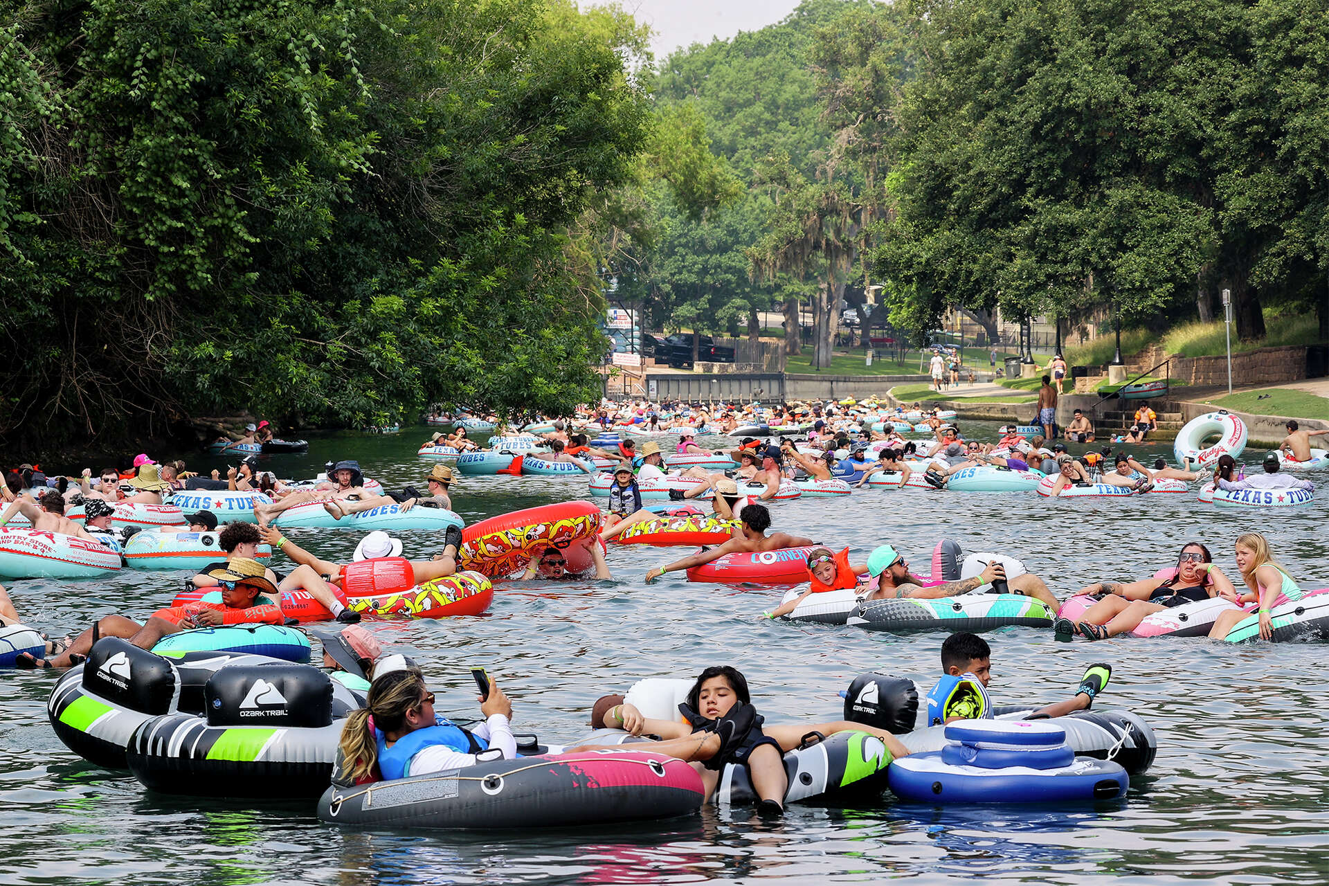 New Braunfels may hike fee for visitors on Comal, Guadalupe rivers