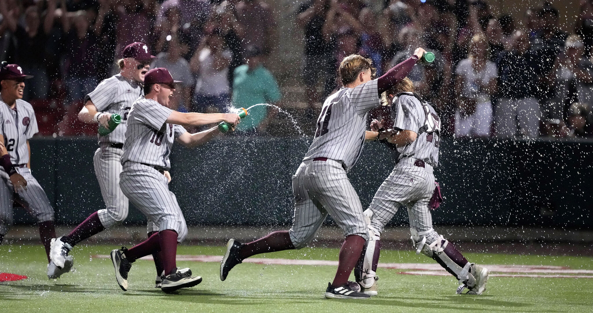High school baseball playoffs: Pearland takes down Memorial