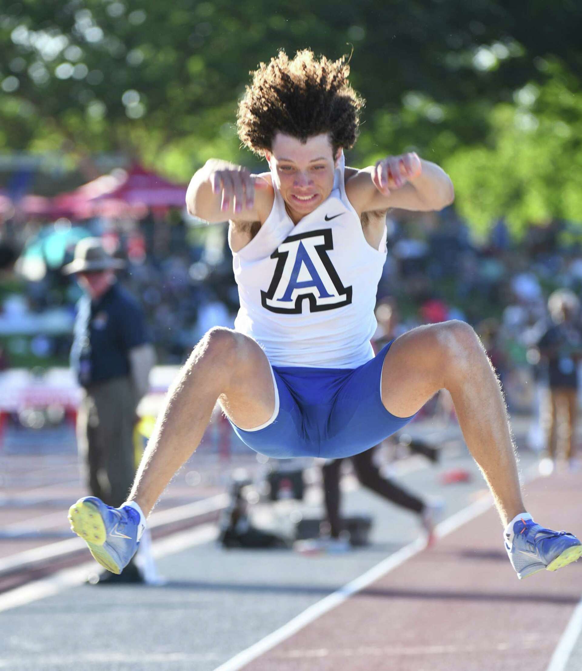 Five championships for Metro athletes at state track and field meet