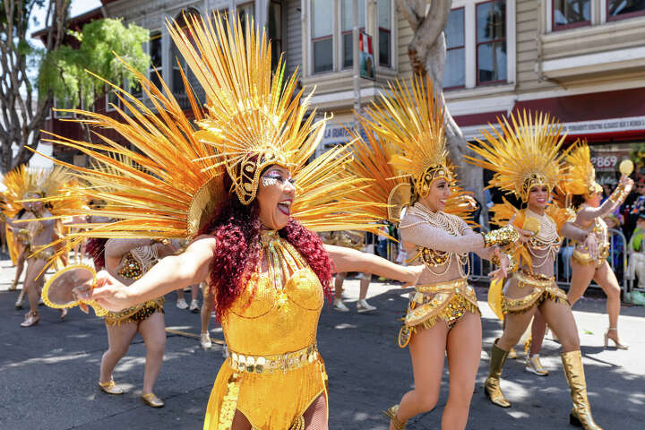 Thousands dance through San Francisco streets in Carnaval parade
