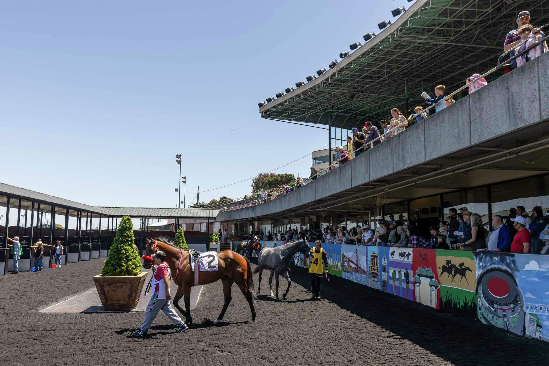 Racing fans relish Golden Gate Fields' past, rail against its demise
