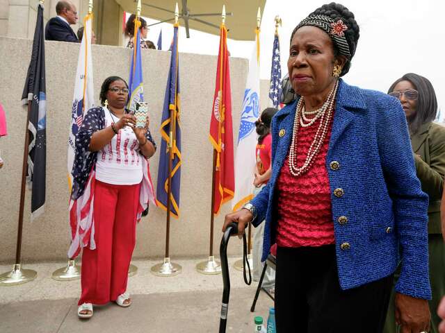 Sheila Jackson Lee's family to hold memorial services next week