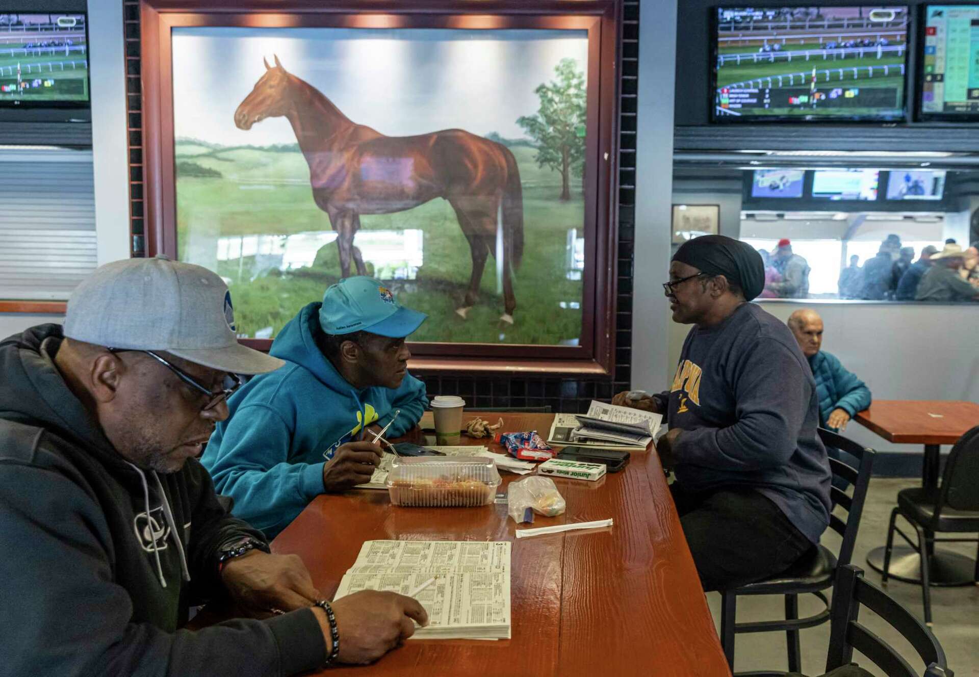 Racing fans relish Golden Gate Fields' past, rail against its demise