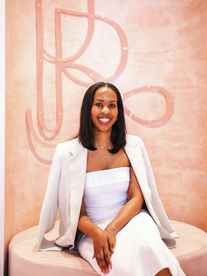 Texas salon Pressed Roots specializes in blowouts for textured hair