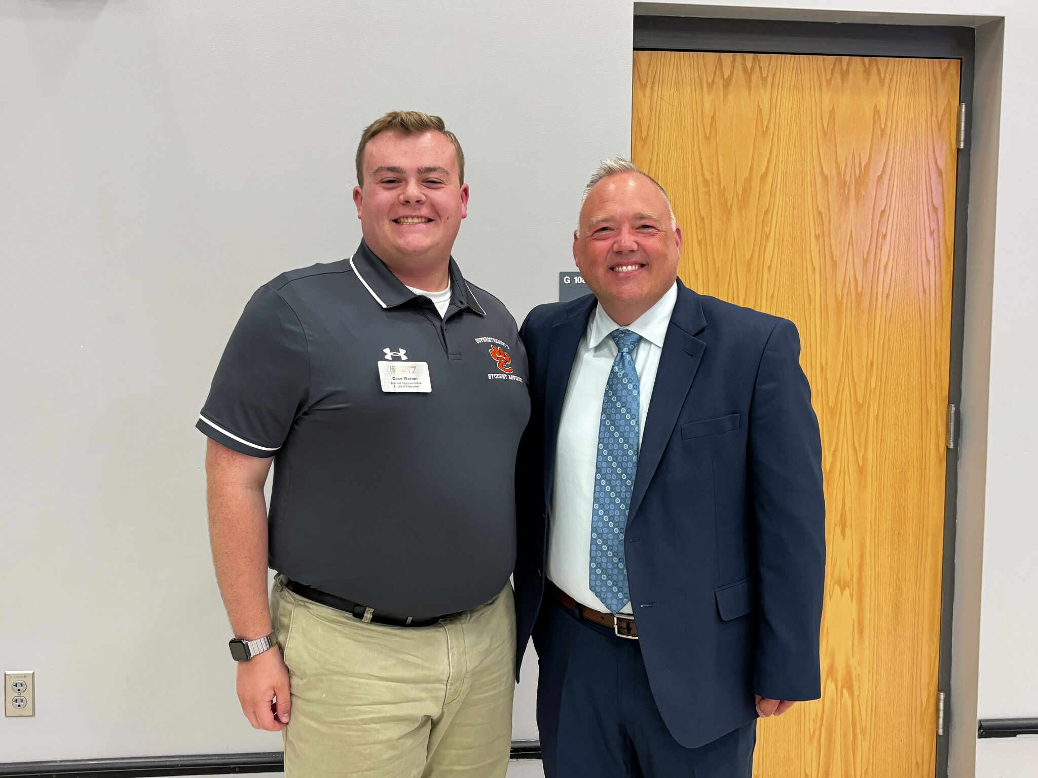 Edwardsville student rep steps down from District 7 board