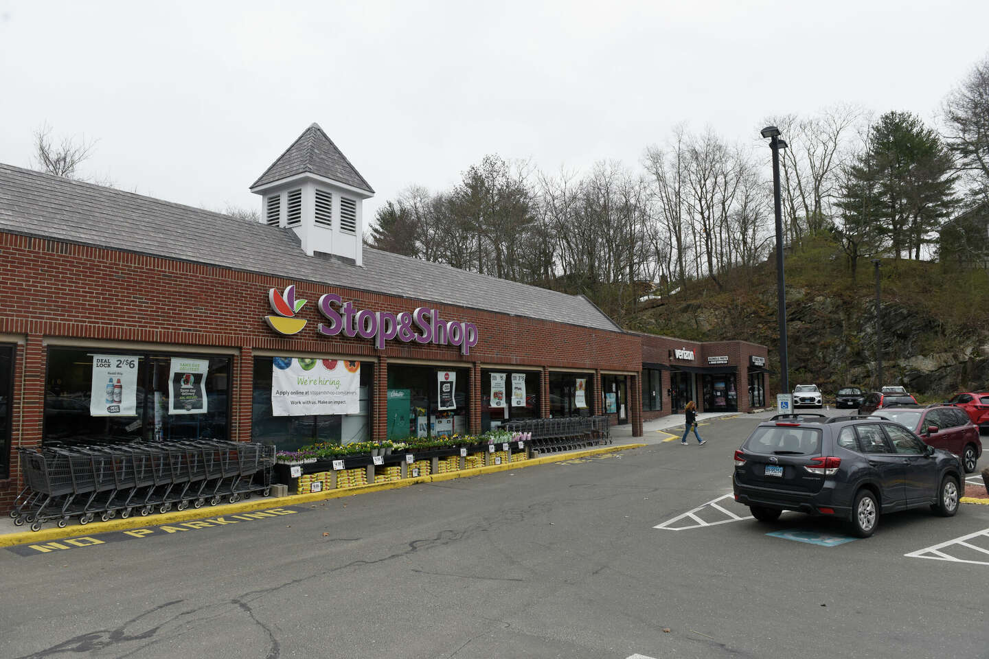 Stop & Shop is closing 5 CT locations this year. Here's what we know.