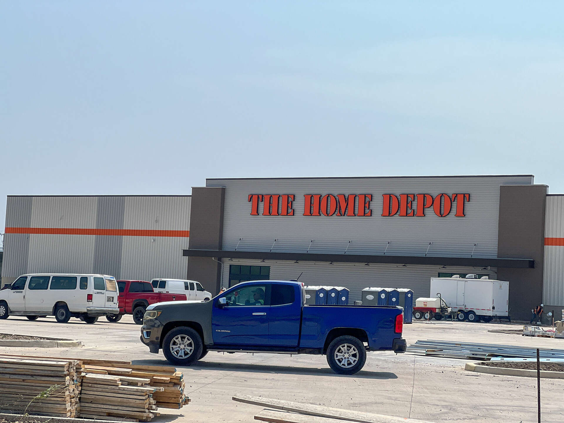 Home Depot to open in developing San Antonio area