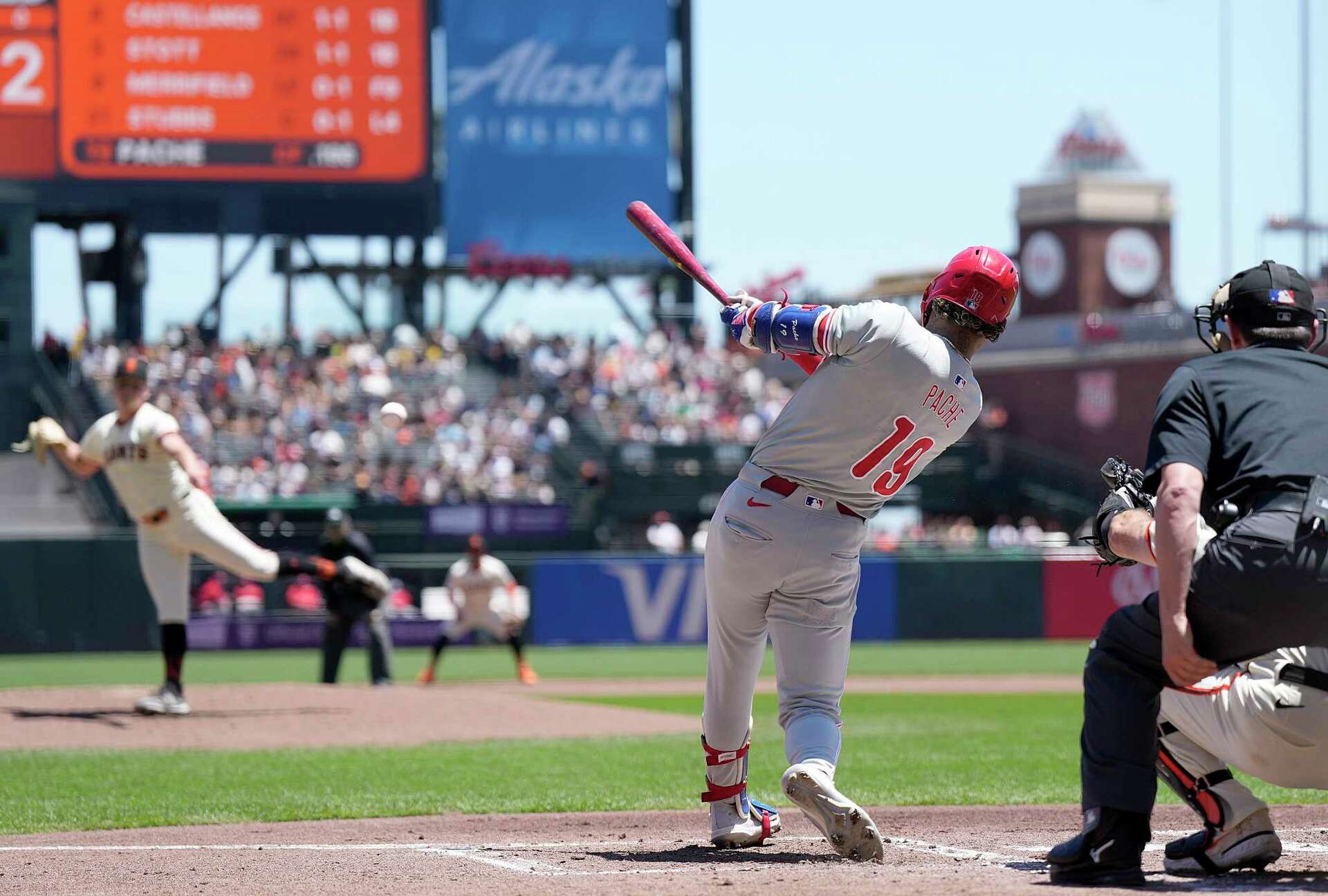 Only drama in Giants’ loss involves Bryce Harper and Kyle Harrison
